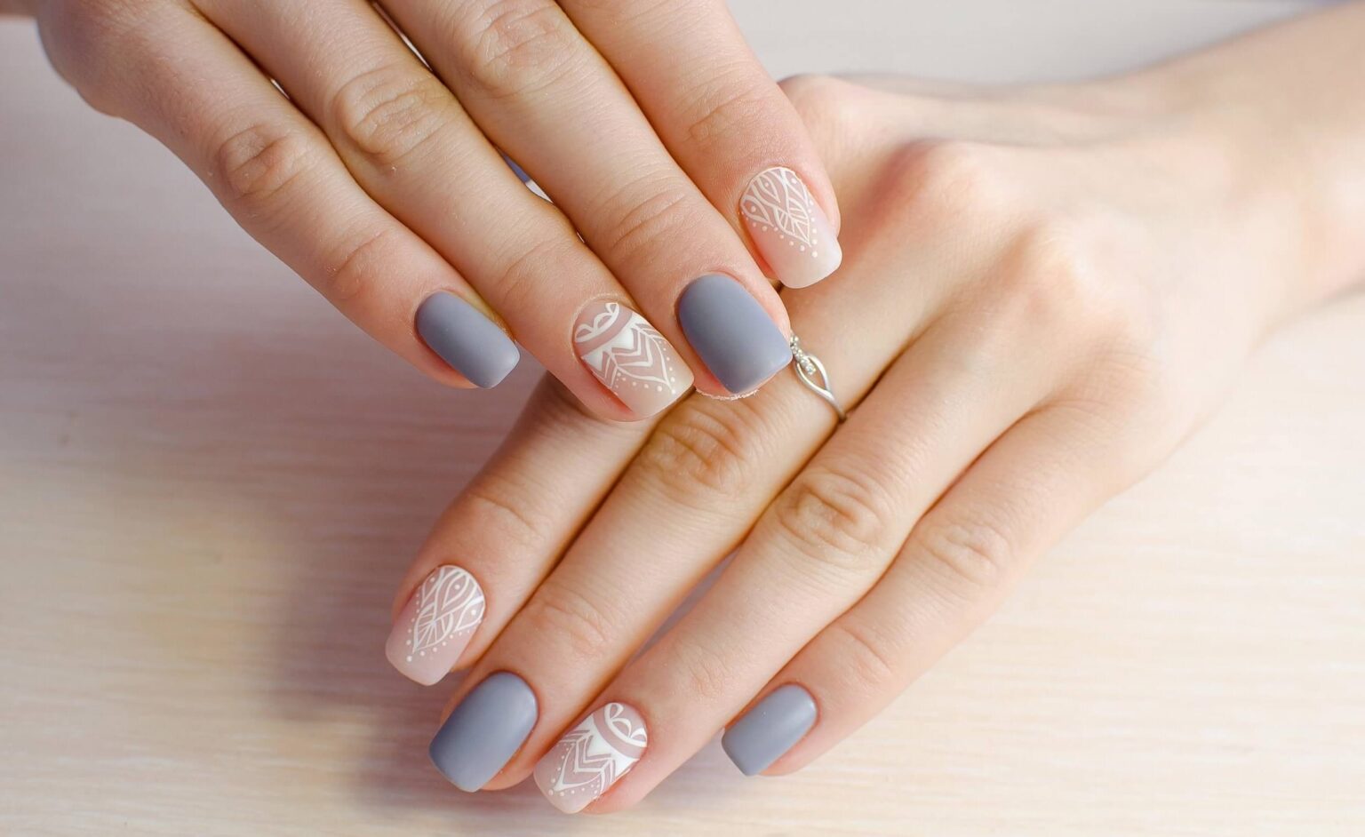 Professional Nails: Guide to Workplace Appropriate Manicures