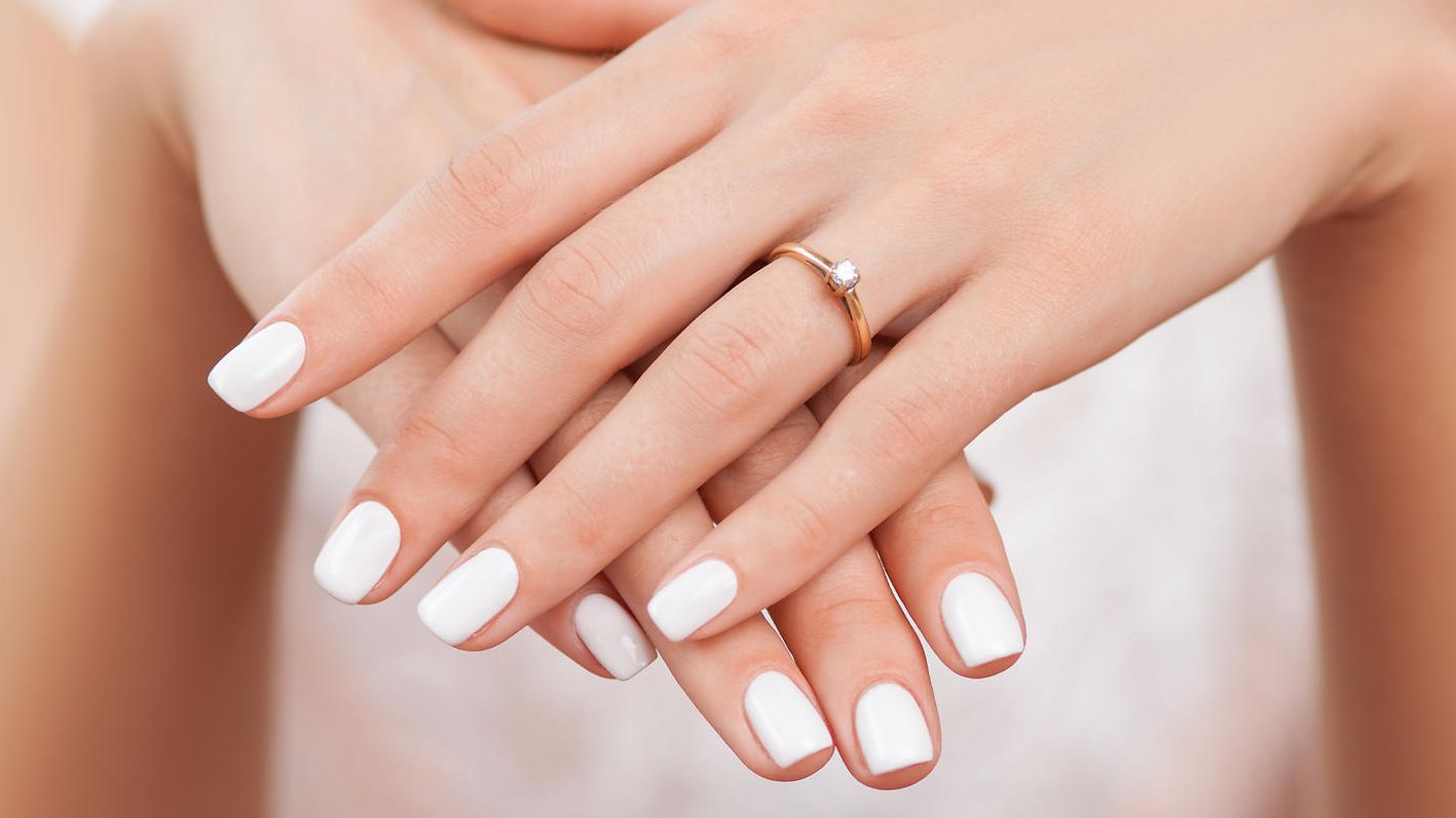 Professional Nails: Guide to Workplace Appropriate Manicures